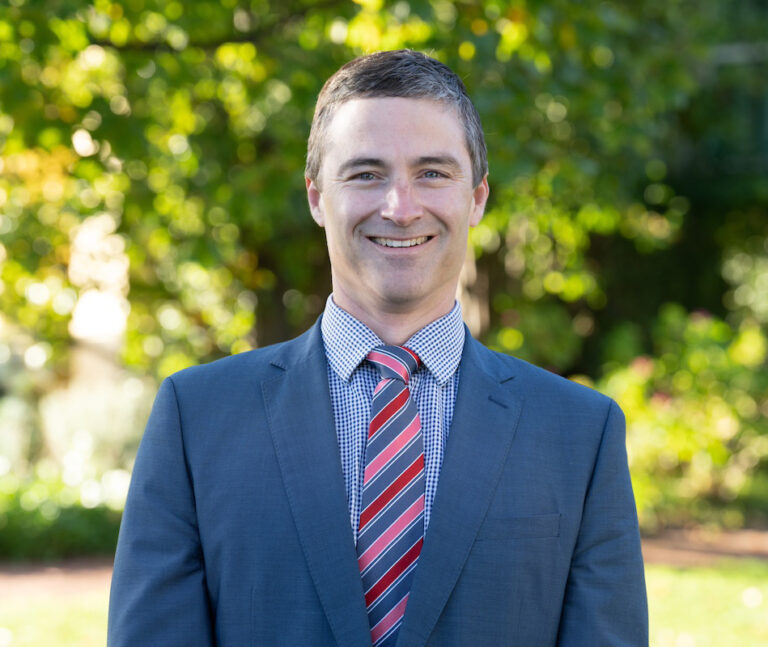 Dr Justin Munt - Adelaide Hip & Knee Centre